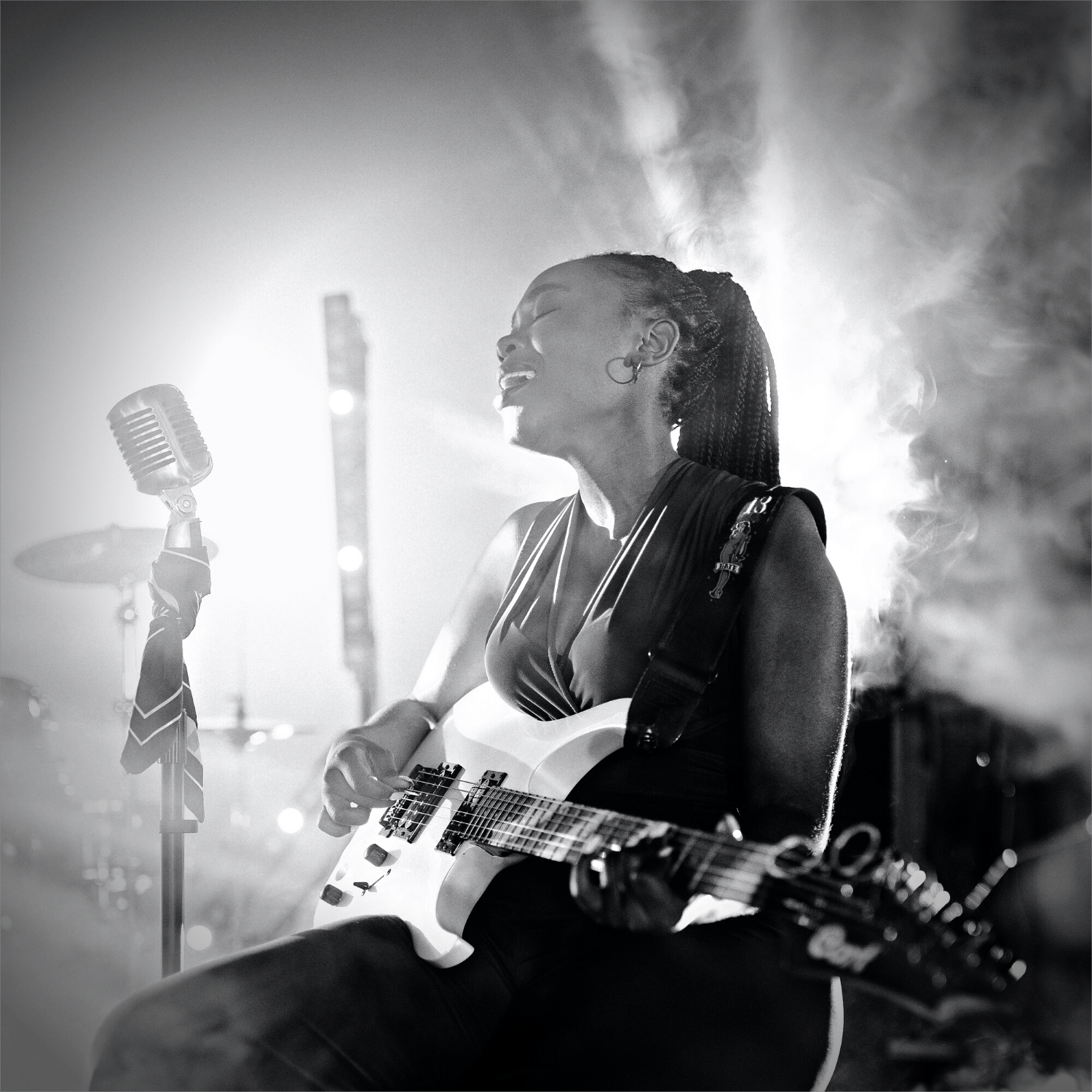 Show Your Vocal Chords Some LOVE W/ The Best Tea For Singers